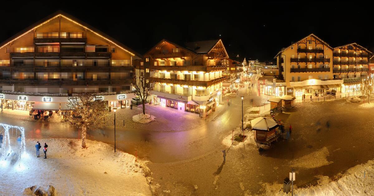 Webcam - Dorfplatz in Seefeld, Olympiaregion Seefeld - Webcam PANOMAX 360°