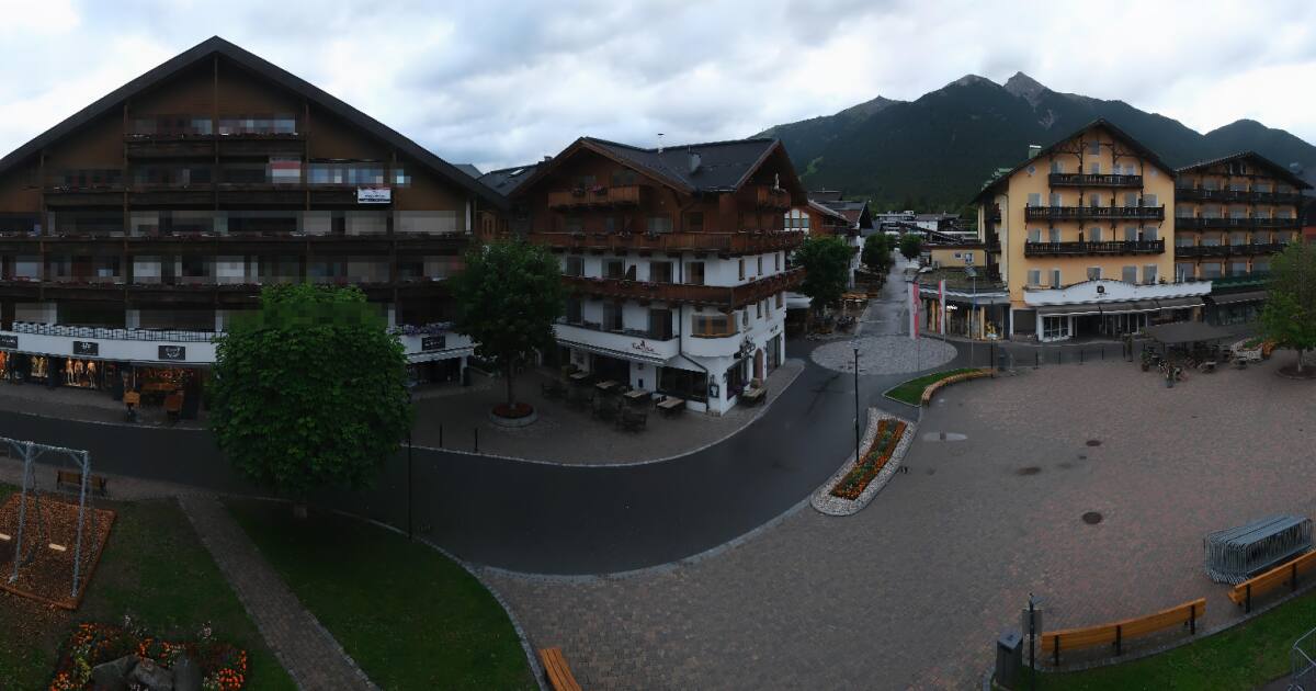 Webcam - Dorfplatz in Seefeld, Olympiaregion Seefeld - Webcam PANOMAX 360°